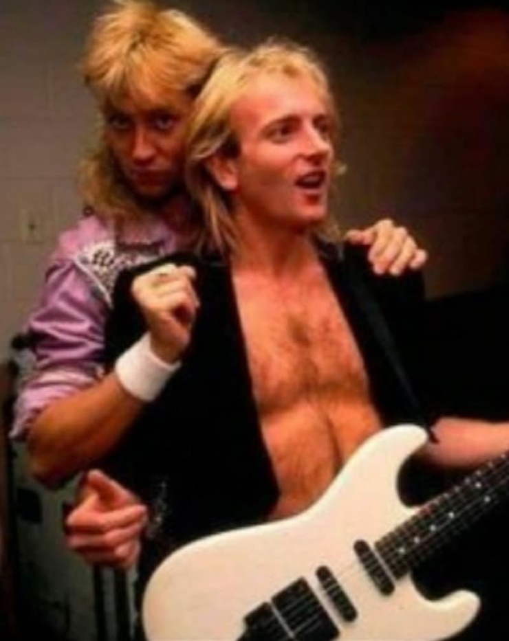 Image of Joe Elliott