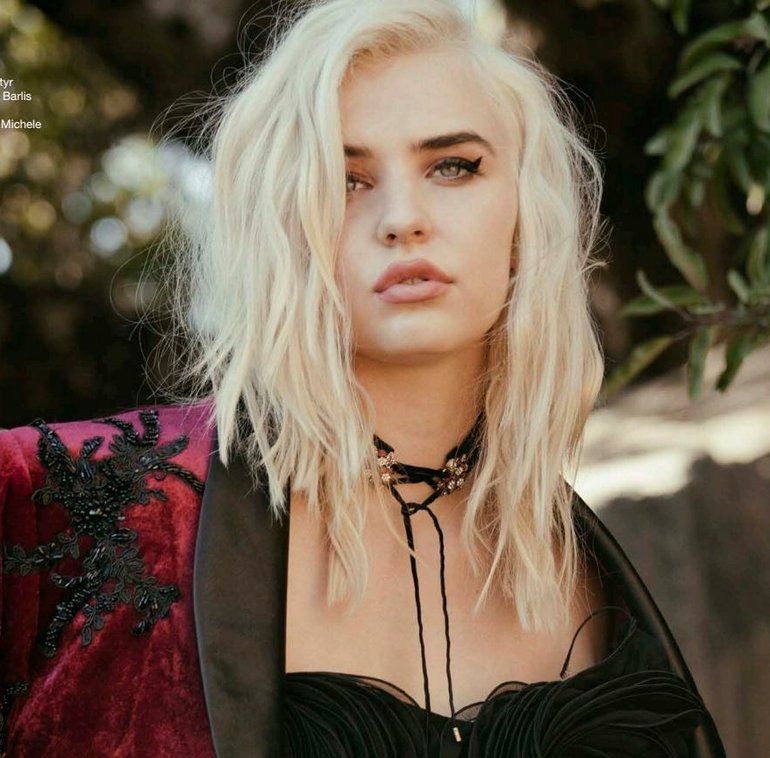 Picture of Maty Noyes