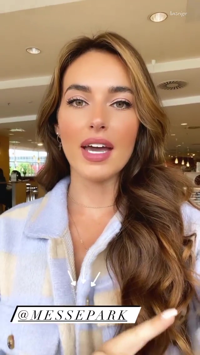 Picture of Izabela Ion