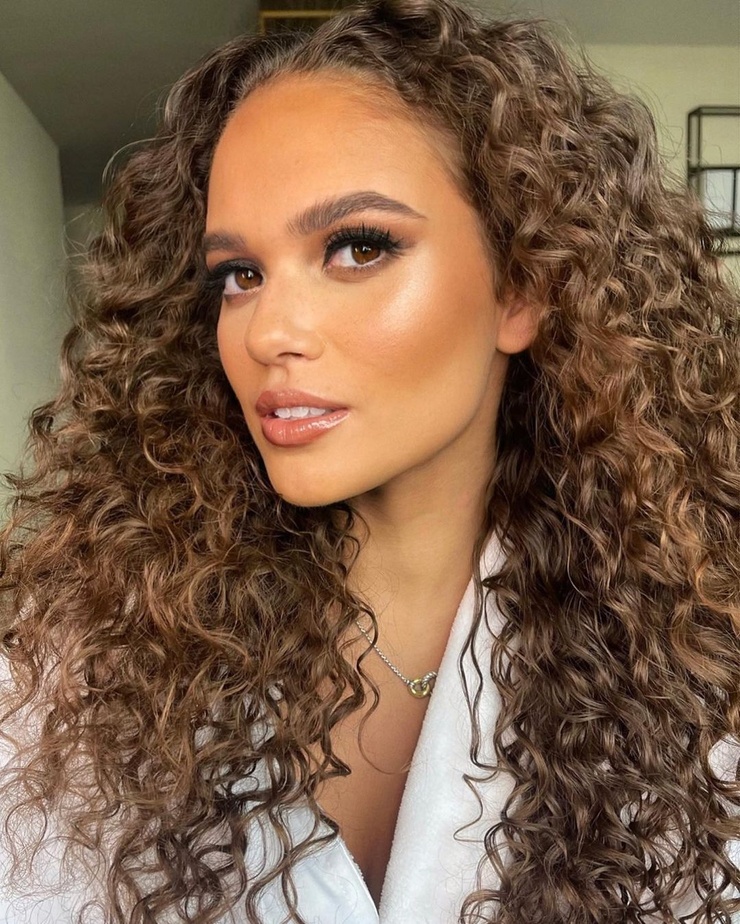 Picture of Madison Pettis