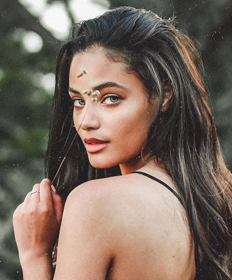 Picture of Caris Shelton