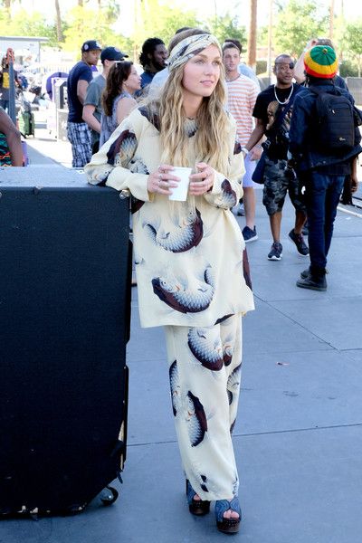 Picture of Zella Day