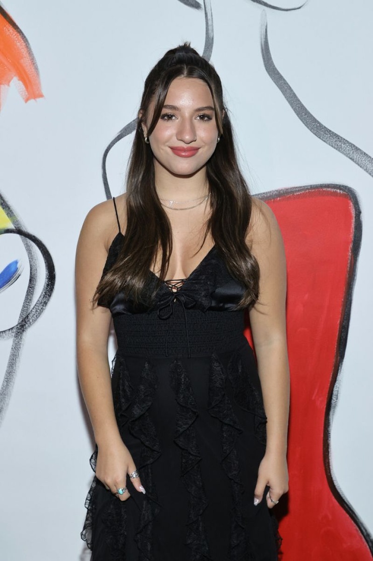 Picture of Mackenzie Ziegler