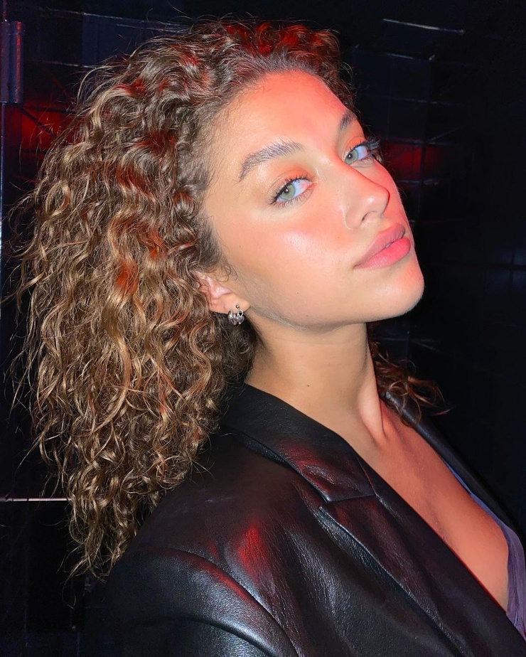 Image of Caroline Jayna
