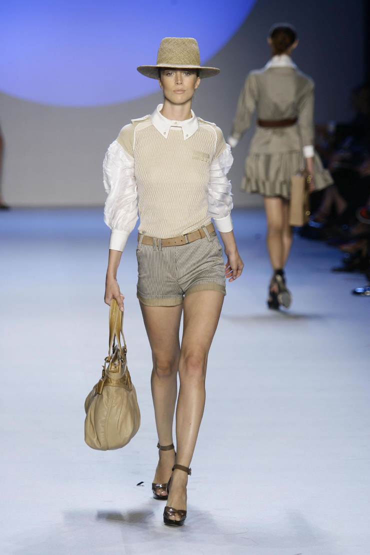 Picture Of Raquel Zimmermann