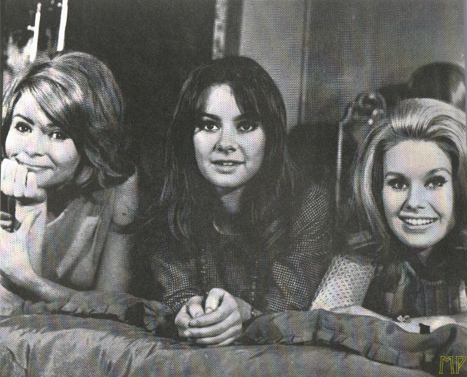 Picture of Francesca Annis