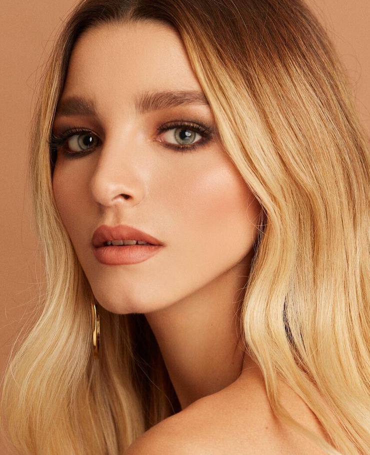 Picture of Krista Hillman