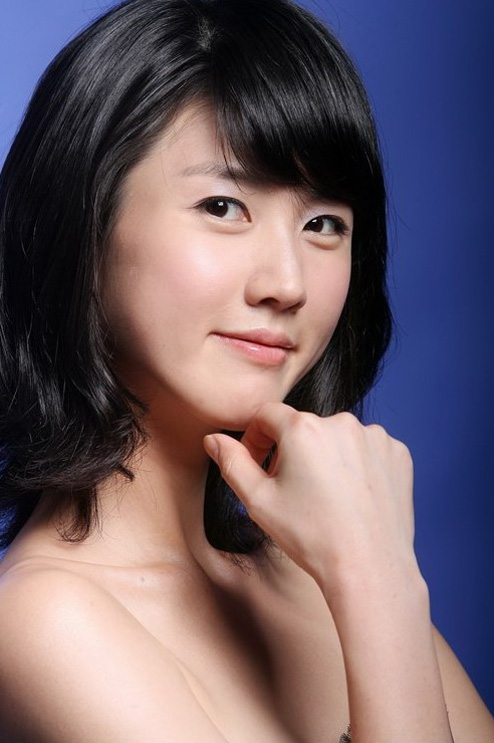 Picture of Soo-kyung Lee