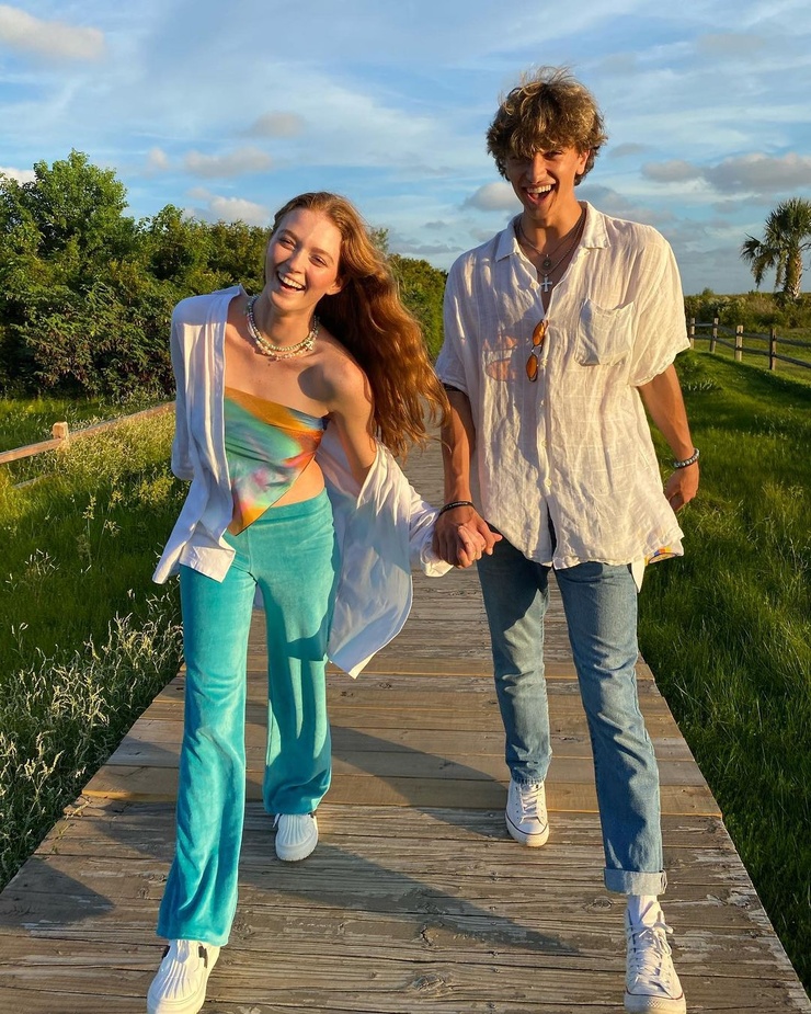 Picture of Larsen Thompson