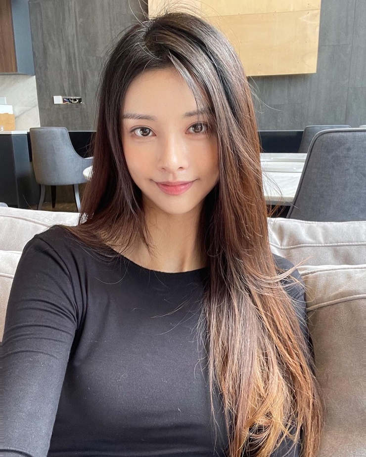 Picture of Cathryn Lee