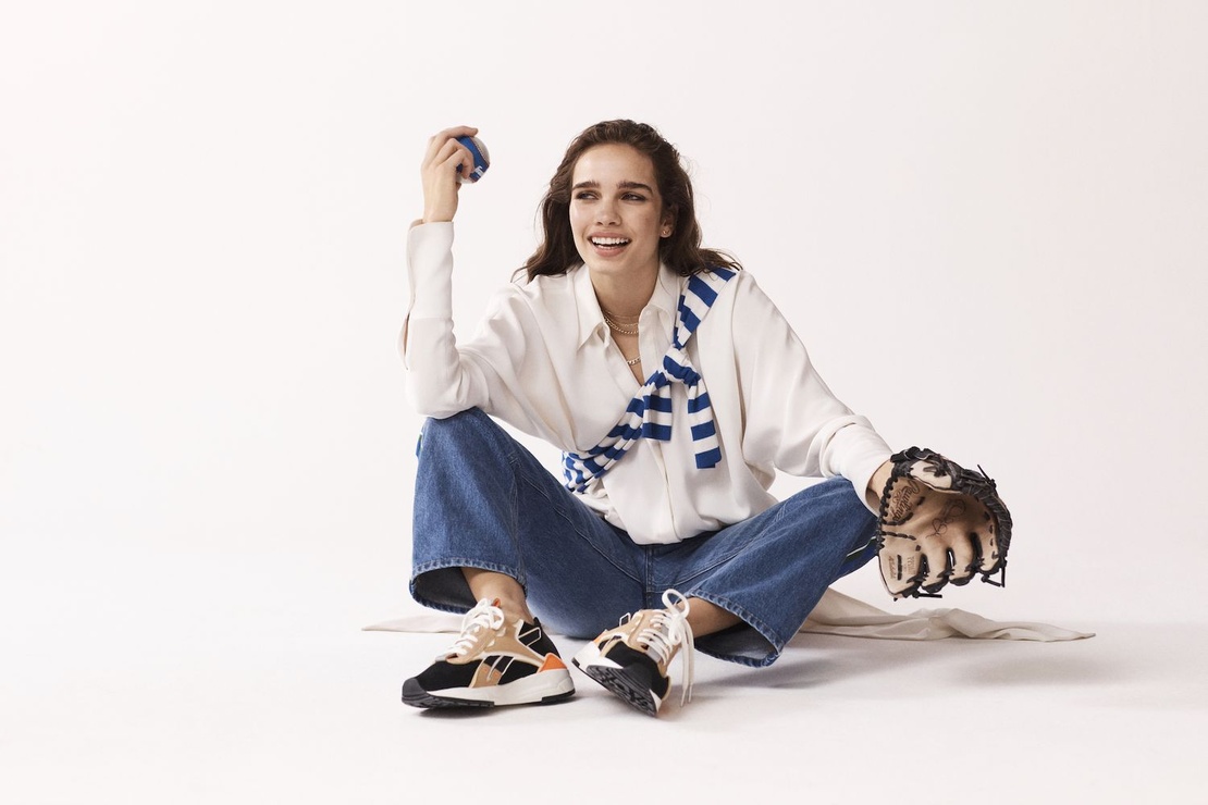 Picture of Hana Cross