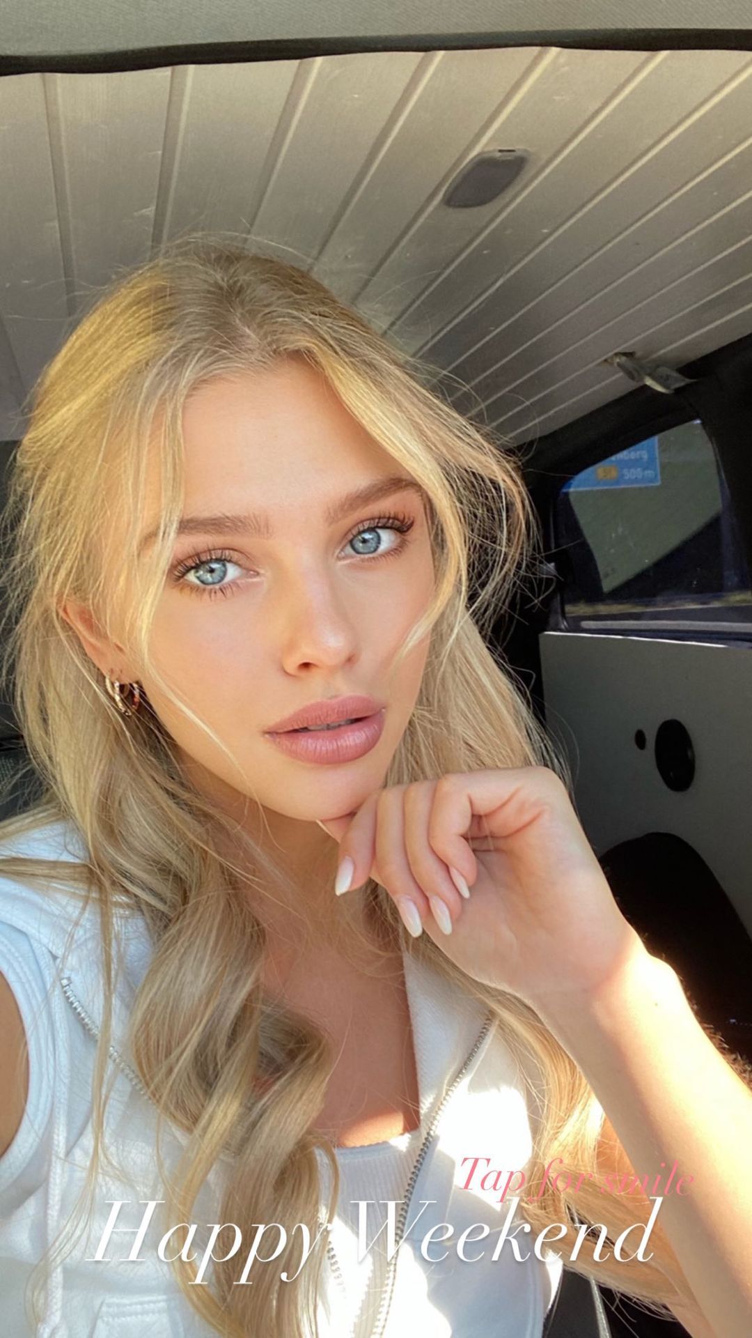 Picture of Alexa Breit