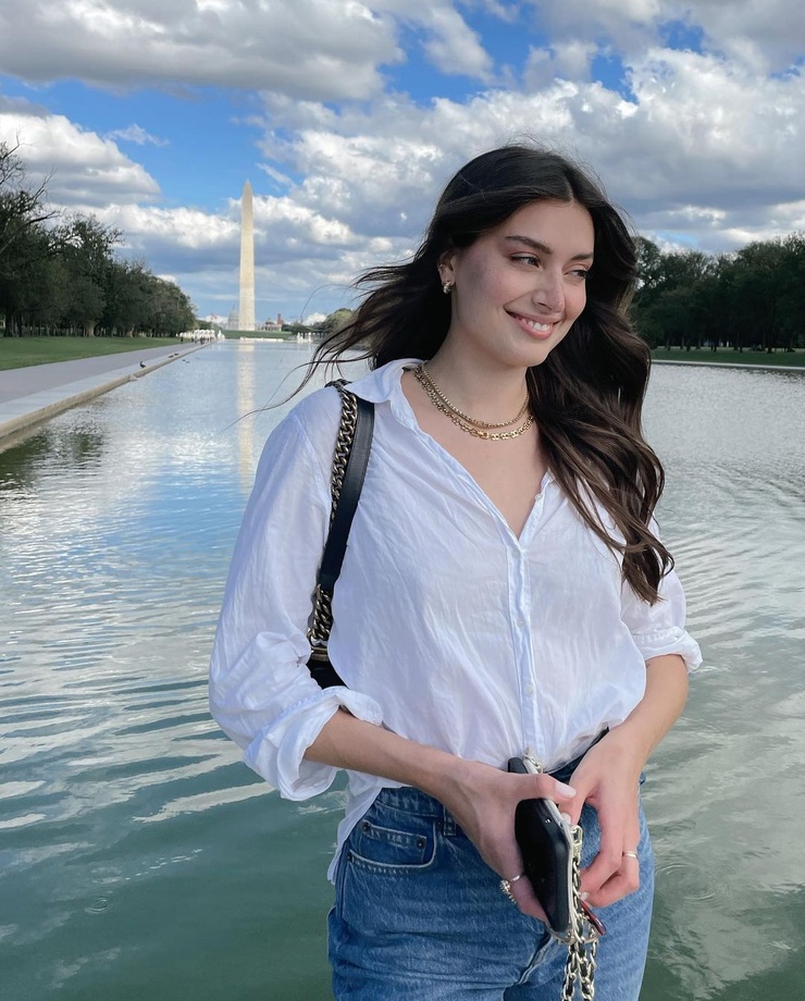 Picture of Jessica Clements