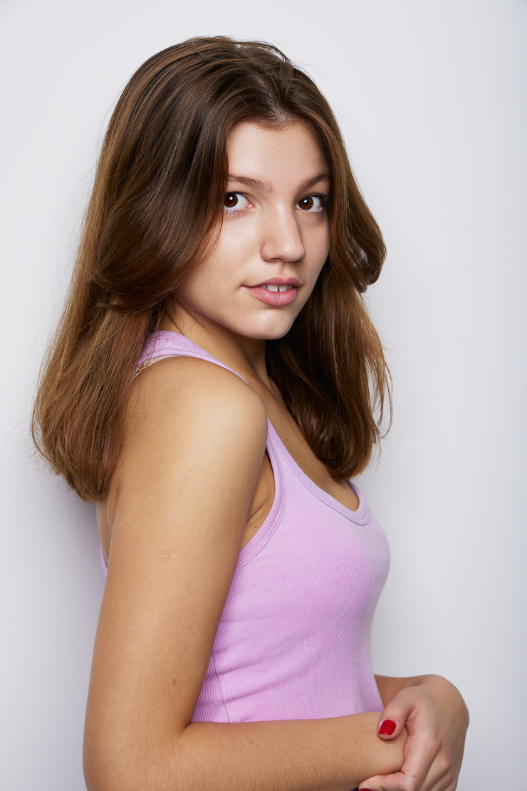 Picture of Mila Rayne