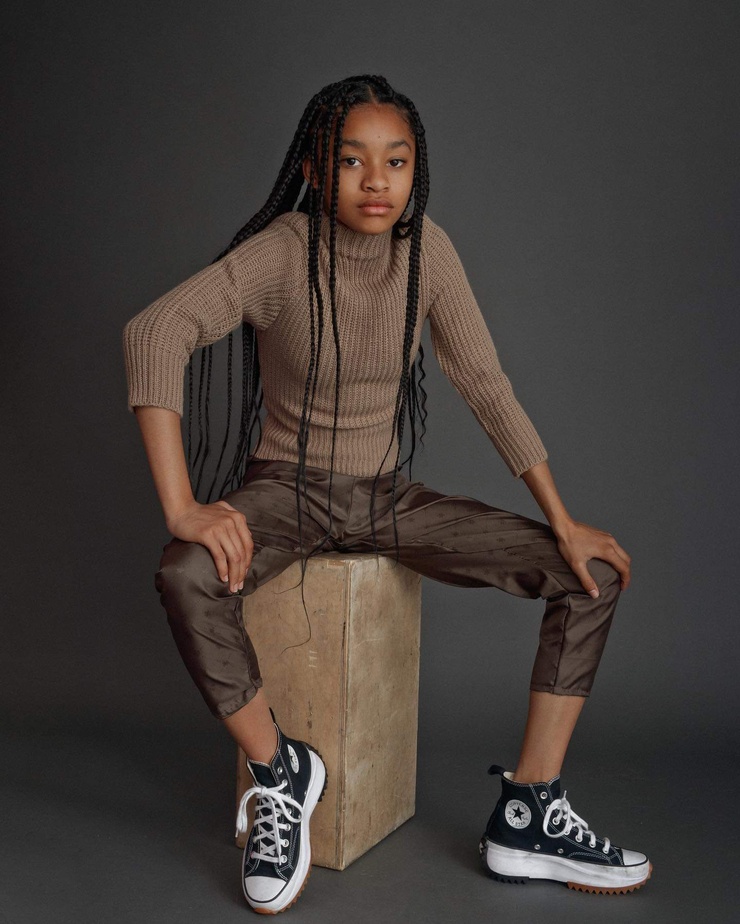 Picture of Akira Akbar