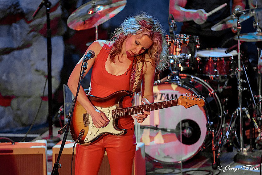 Ana Popovic