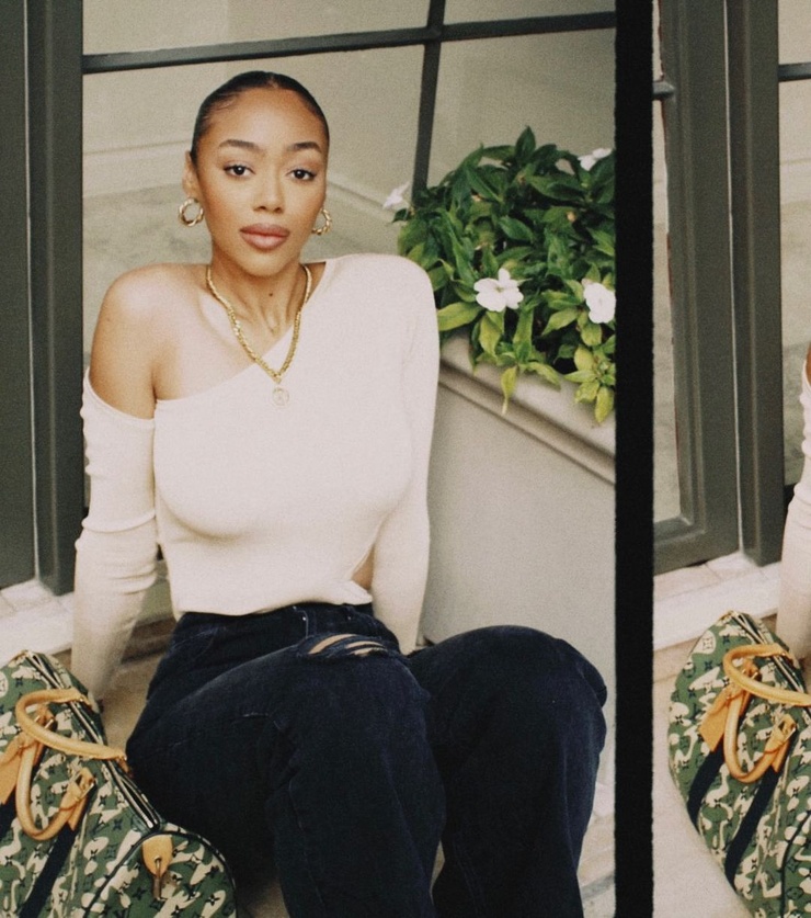 Bella Harris picture