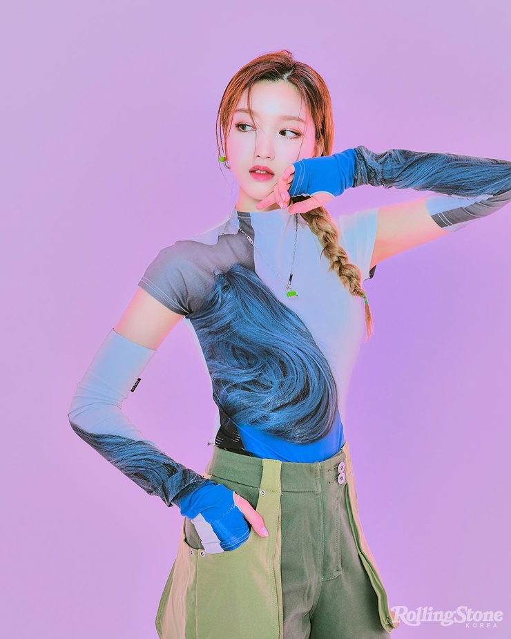 Picture of Loona (K-Pop)