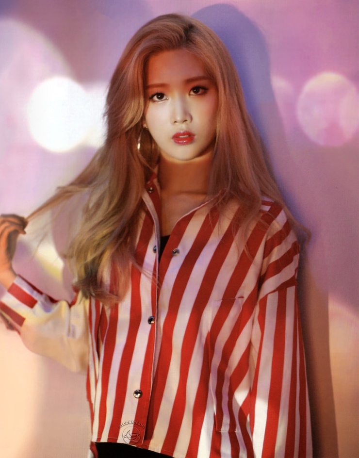 Picture of Kim Lip