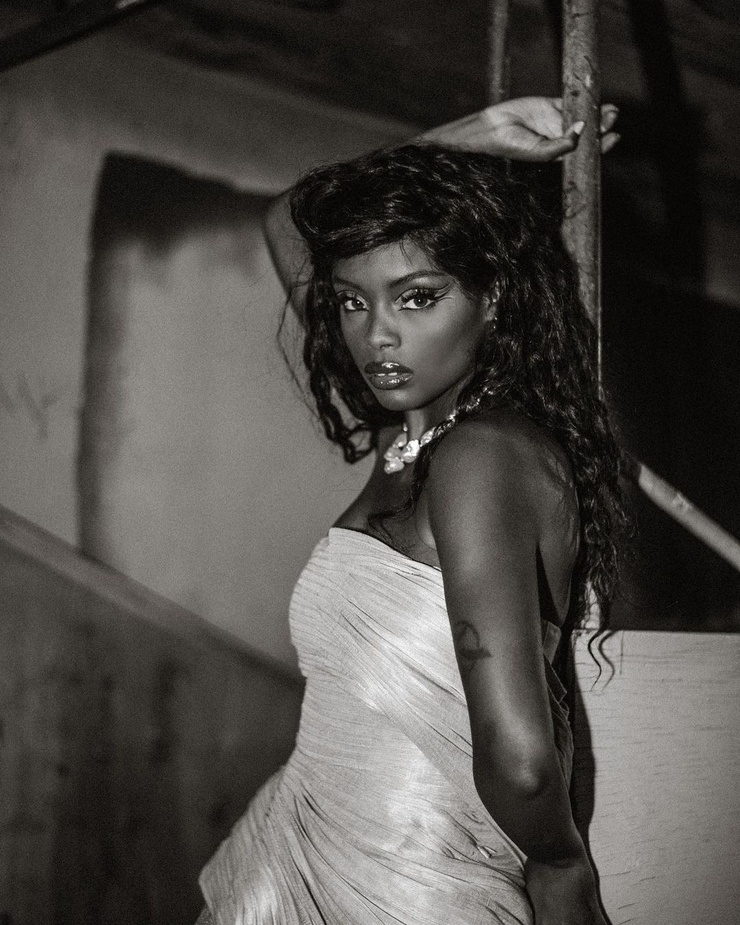 Picture of Cymone King