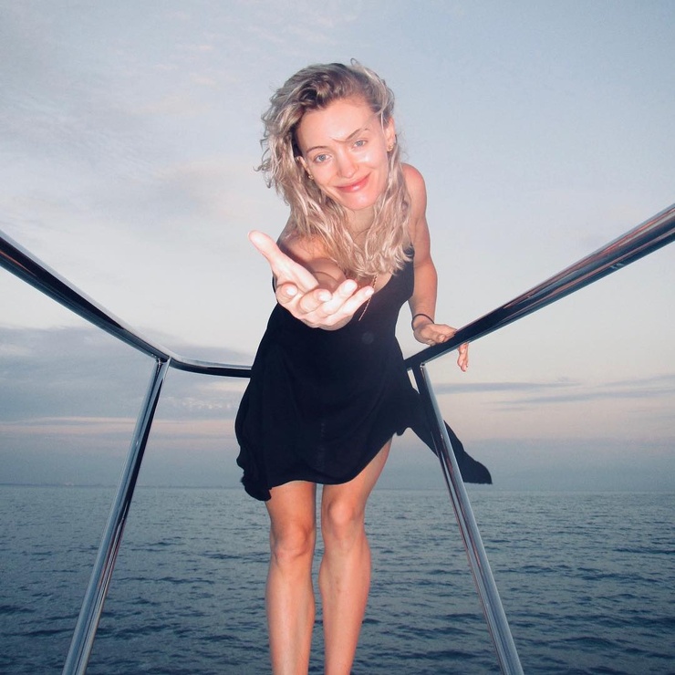 Picture of Athena Perample