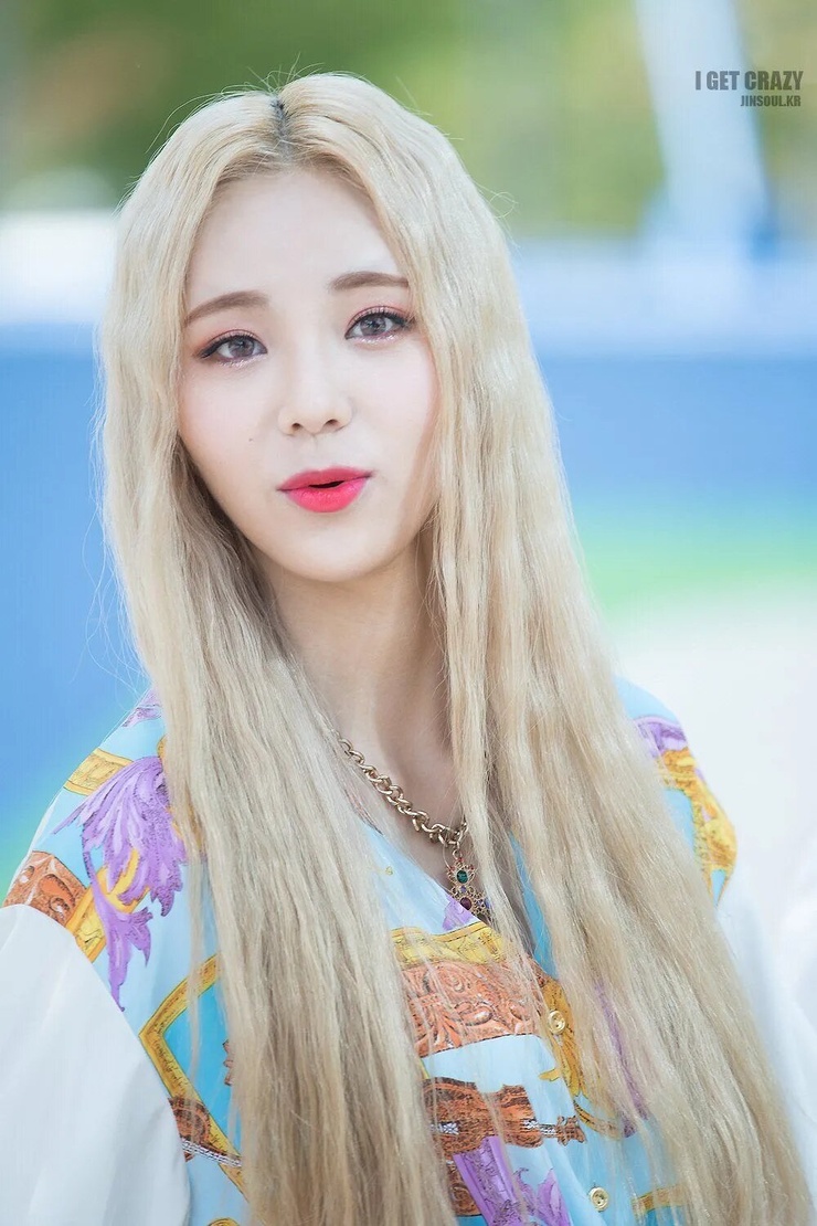 Picture of Jinsoul