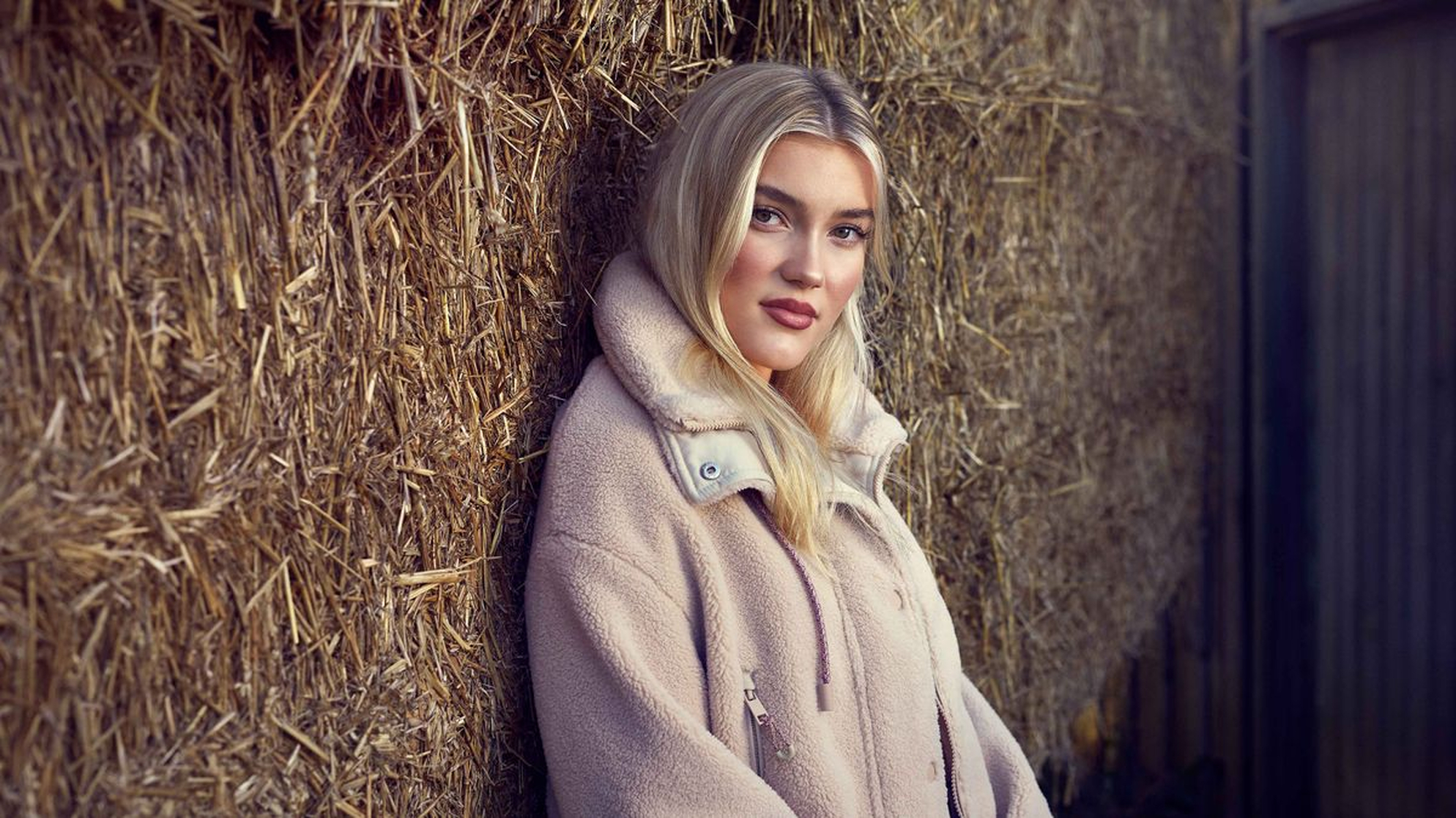 Picture of Mimi Slinger