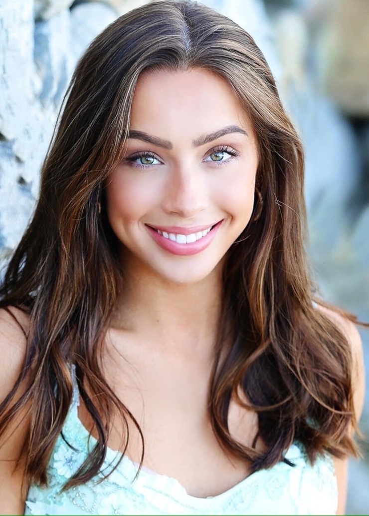 Picture of Alyssa Luna