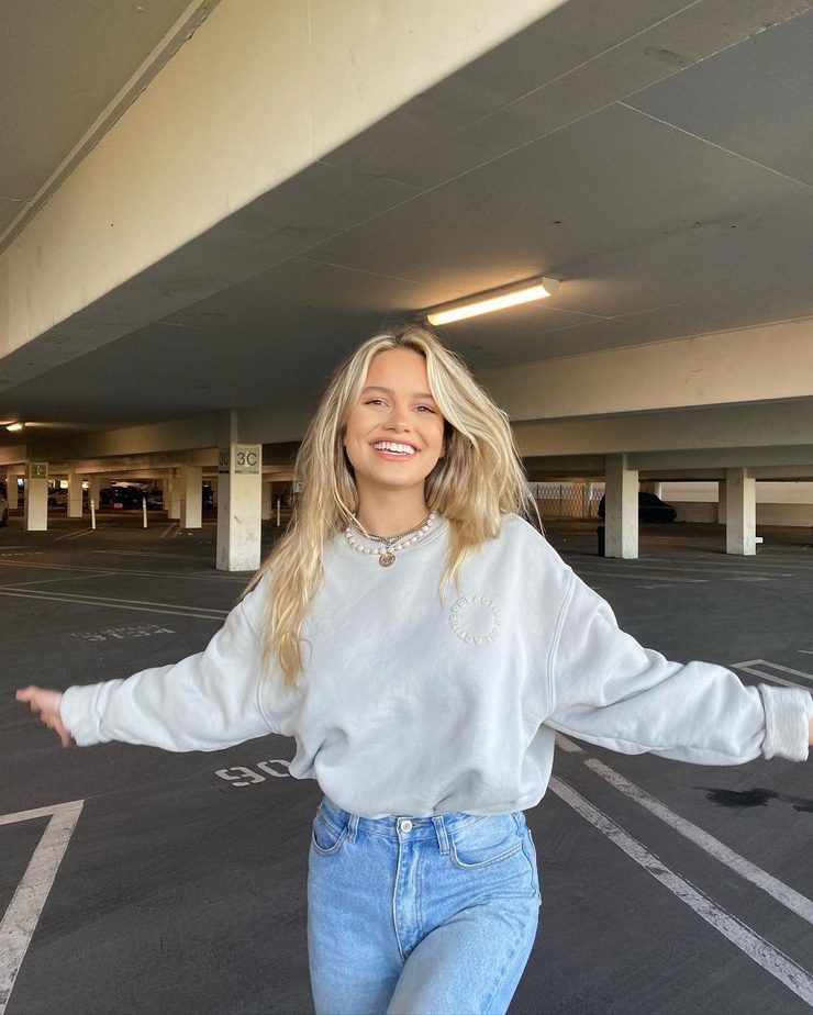 Picture of jen arellano