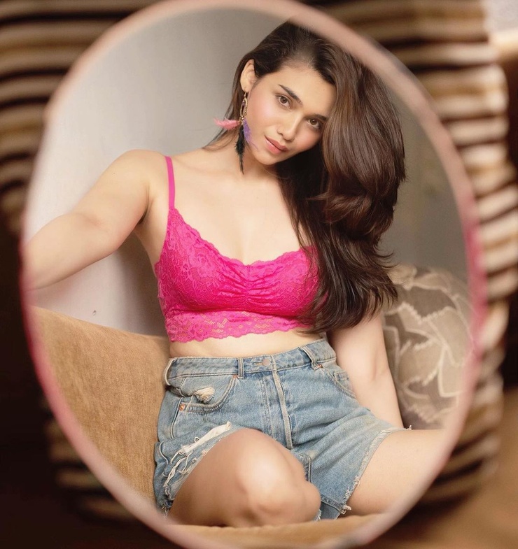 Image of Purvi Mundada