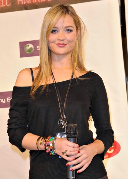 Picture of Laura Whitmore
