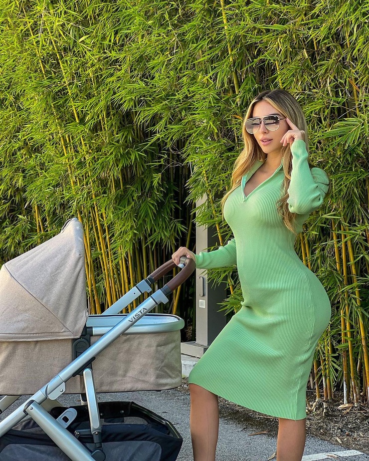 Picture of Bruna Lima