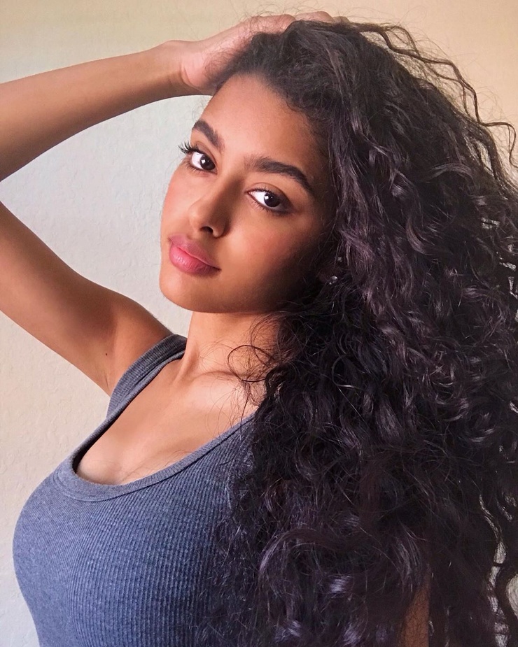 Picture of Sara Hamadeh