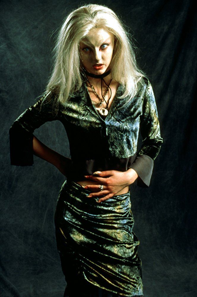 Ginger Snaps (2000) picture