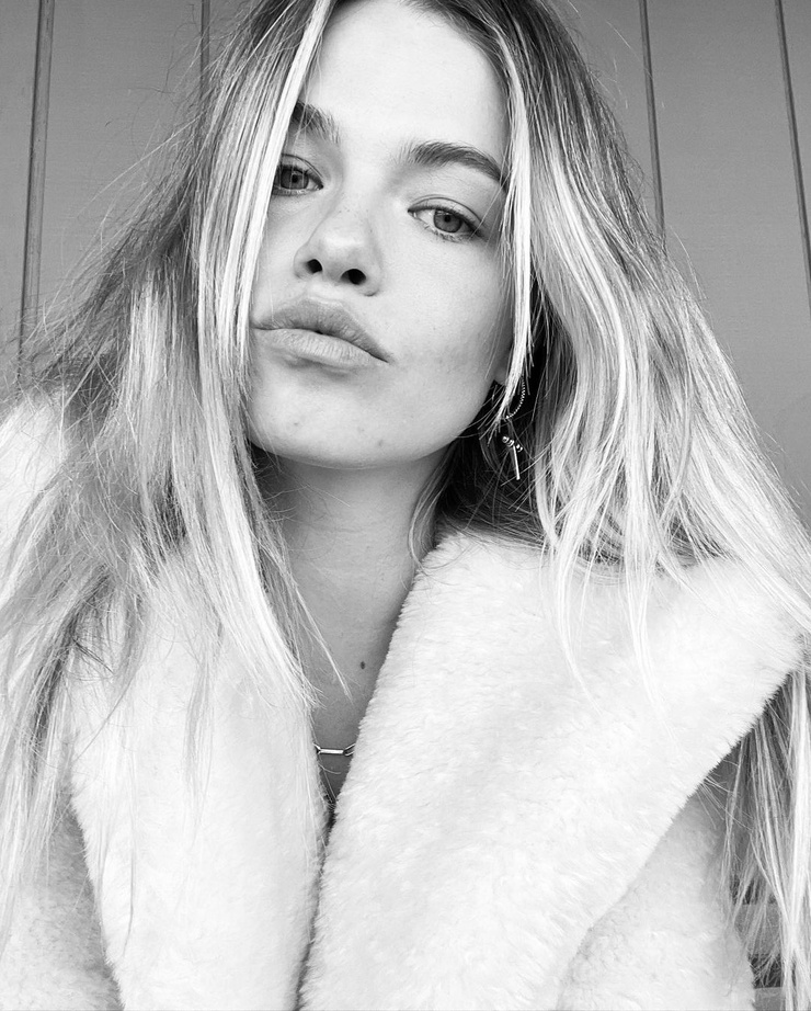 Hailey Clauson image