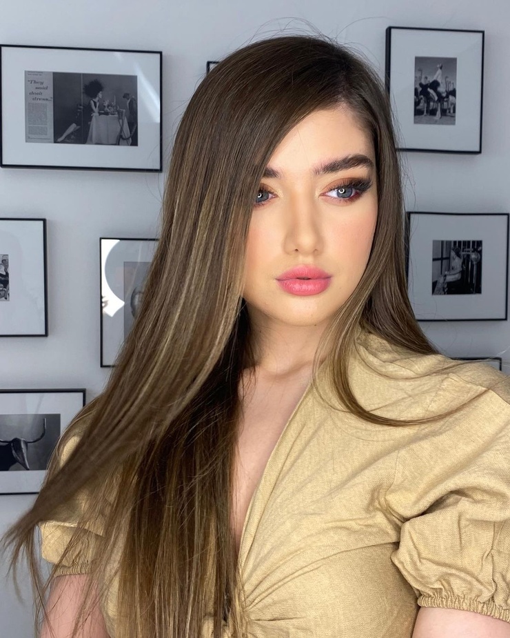 Negin Haghdost picture