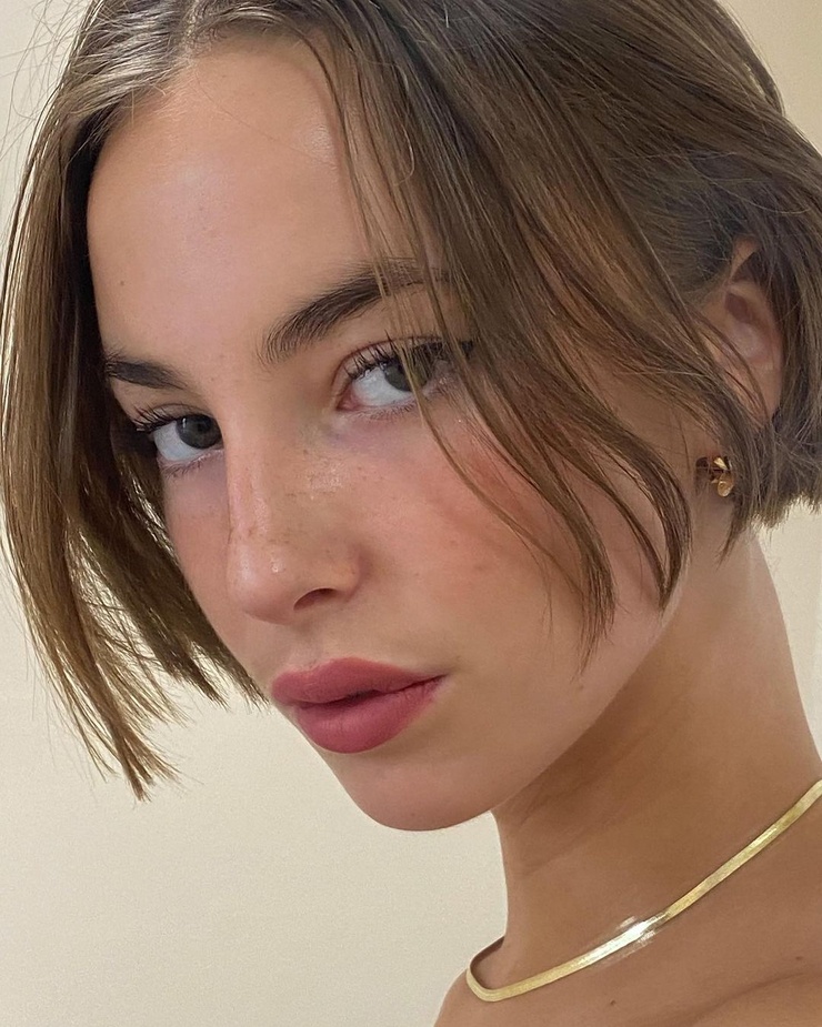 Picture of Amelie (model)