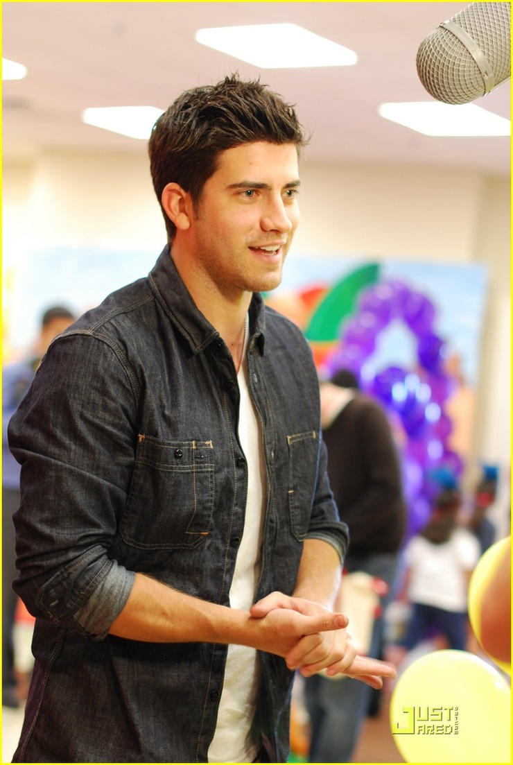 Picture of Ryan Rottman