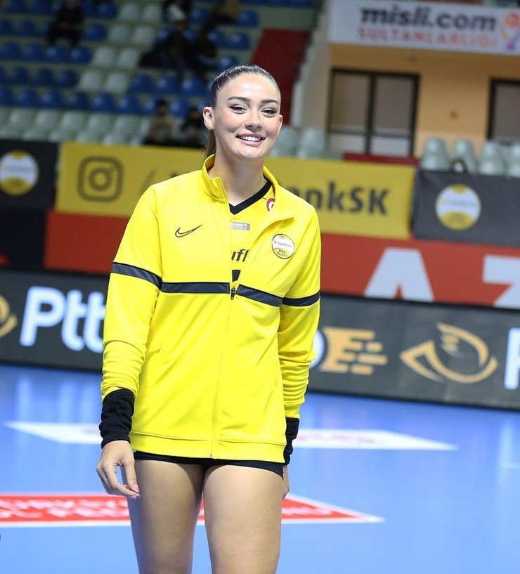 Image of Zehra Güneş