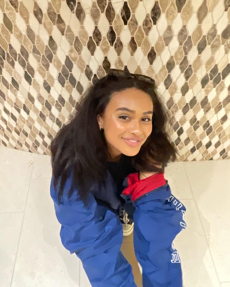 Picture of Daniella Perkins