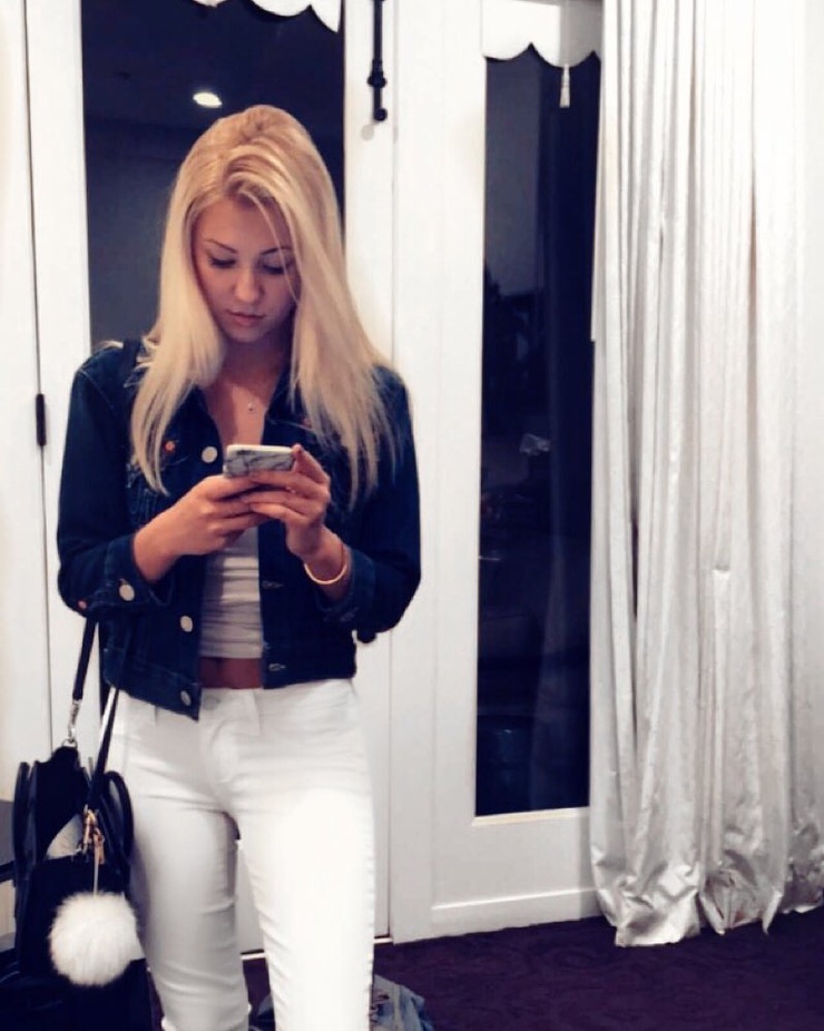 Picture of Ava Sambora