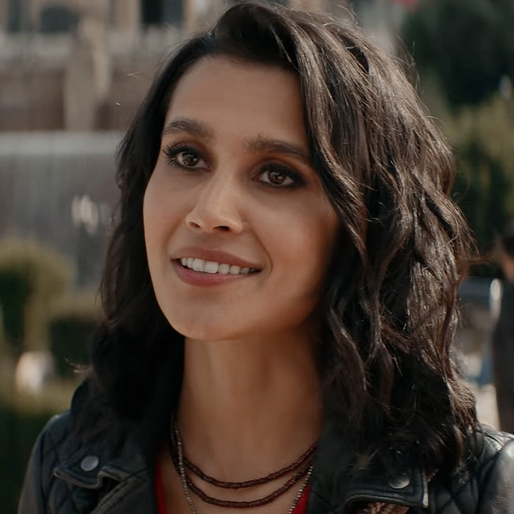 Picture of Chloe Frazer (Sophia Ali)