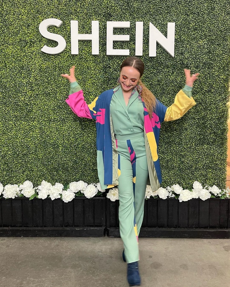 Image of Kelly Sweeney