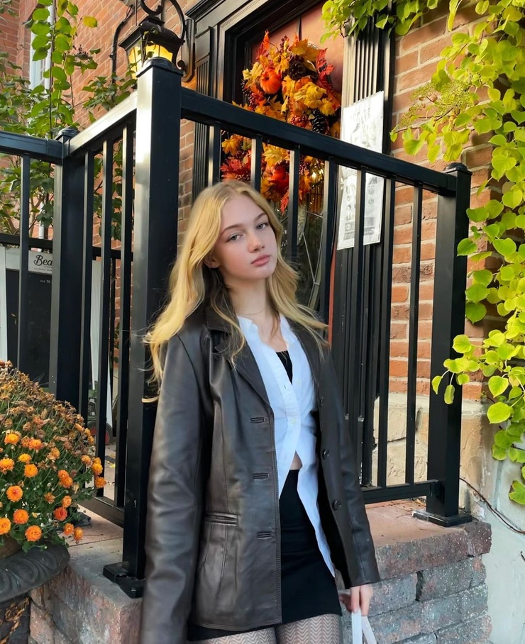 Image of Sarah Abbott