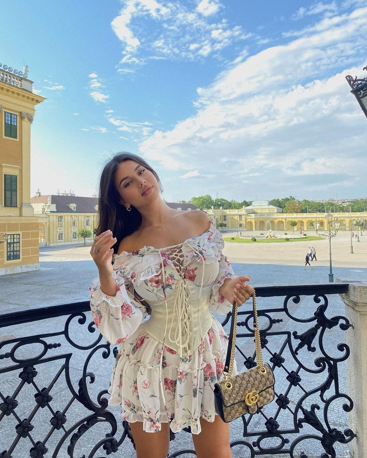 Picture of Doina Barbaneagra