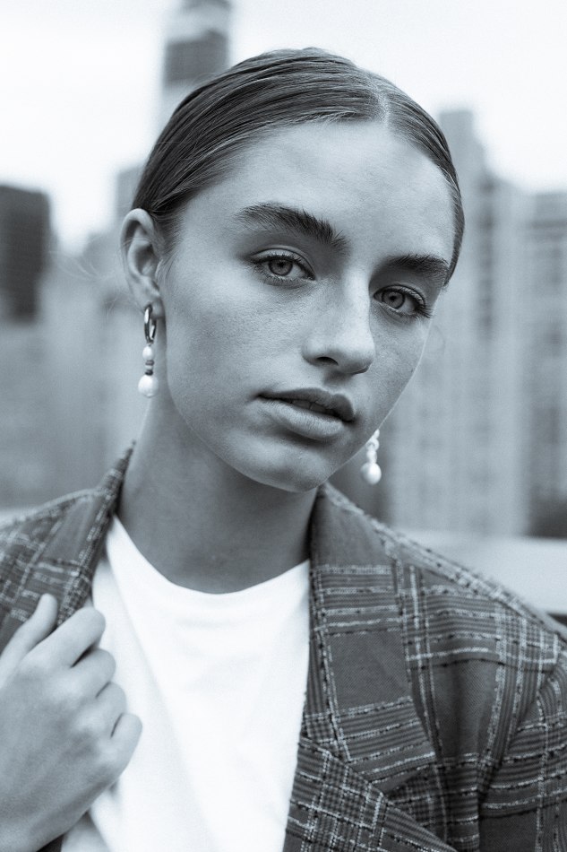 Picture of Sydney Walker (model)