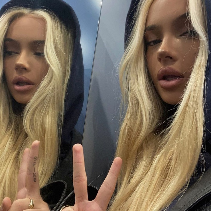 Picture of Emma Ellingsen