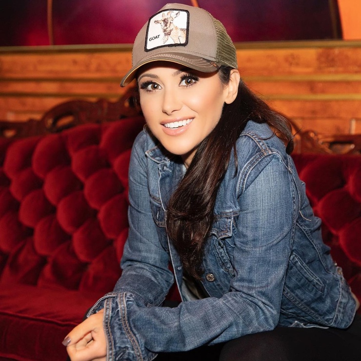 Picture of Jennifer Sterger