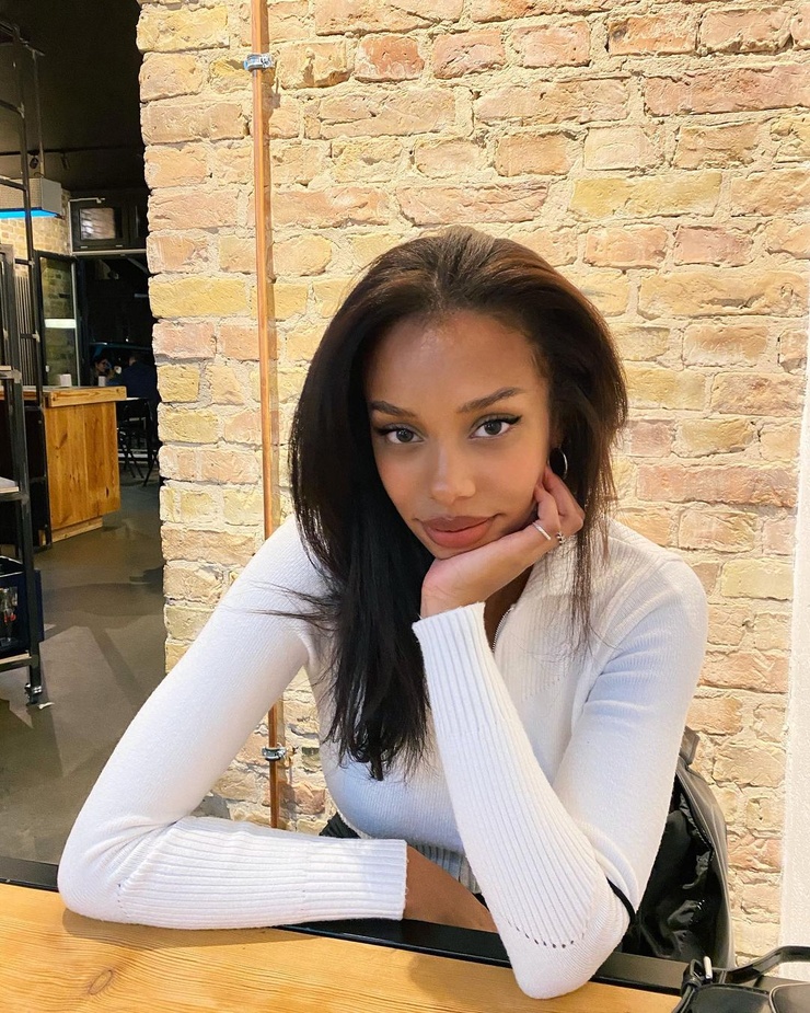 Picture of Vanessa Sarah Maria