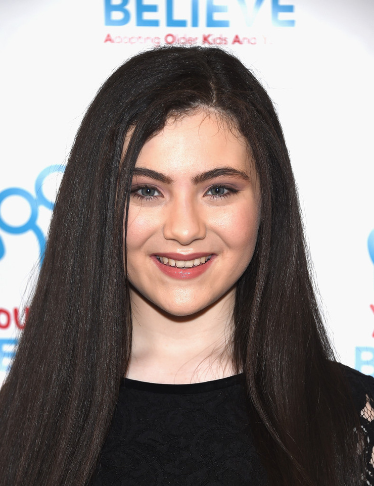 Picture of Lilla Crawford
